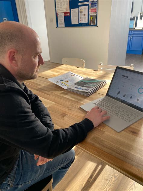 Leon Hackett On Linkedin One Of Our Ice Customers Coming In For Some