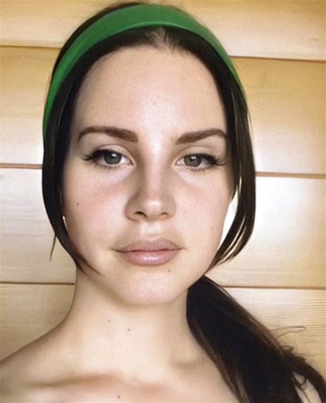 Lana Del Rey News Lana Del Ray Elizabeth Grant Queen Elizabeth Lana