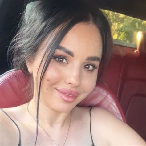 Яна Косметолог с мед образованием Ianarailan • Threads Say More