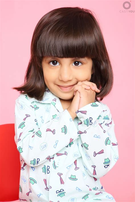 Zainab Khan Castyou