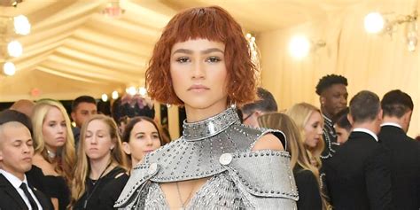 Zendaya Is A Gun Metal Goddess At Met Gala 2018 2018 Met Gala Met