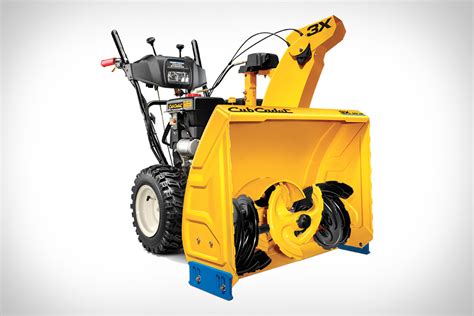 Robot Snow Plow Uncrate