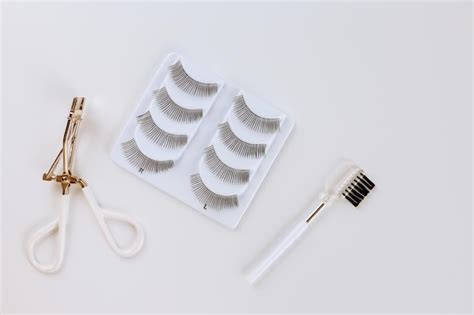 Premium Photo Accessories For False Eyelashes Kit Eyelash Extension