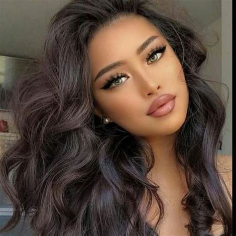 Bella Girl Bellacurely2022 • Threads Say More