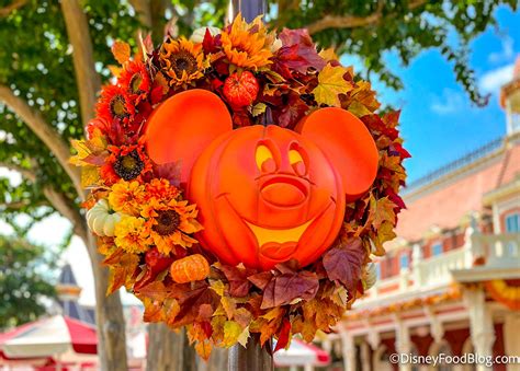 Disney Pumpkin Spice Treats The Disney Food Blog