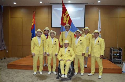 Паралимпийн хүрэл медальт Б Ууганхүү Э Содномпилжээ нар өнөөдөр эх