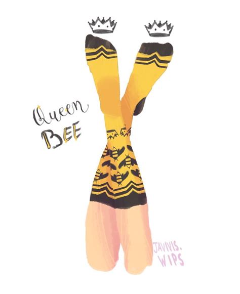 Our Queen Queen Bee👑 • • Queenbee Chloebourgeois Miraculousladybug