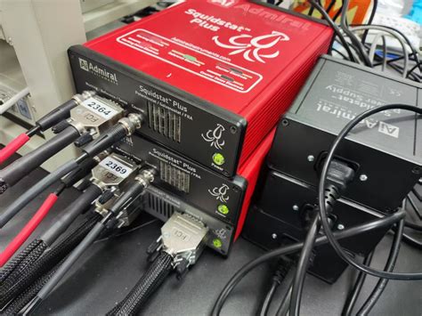 电化学工作站 综合科研仪器共享中心