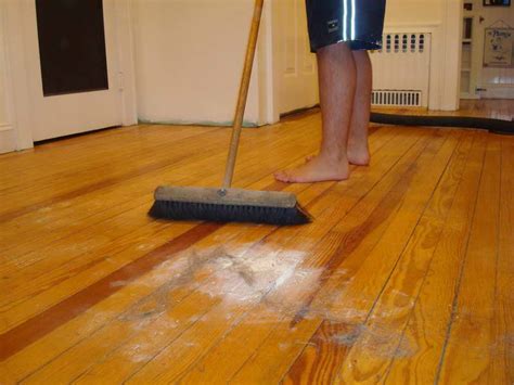 ماهي النظافة House Cleaner منتدي فتكات الخليج العربي وناسة وحكي