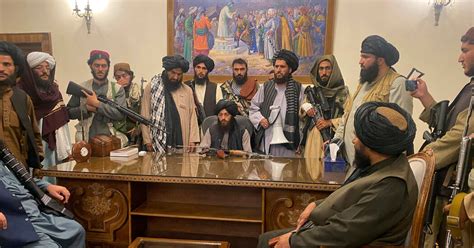 Taliban Take Over Afghan Presidential Palace The New York Times