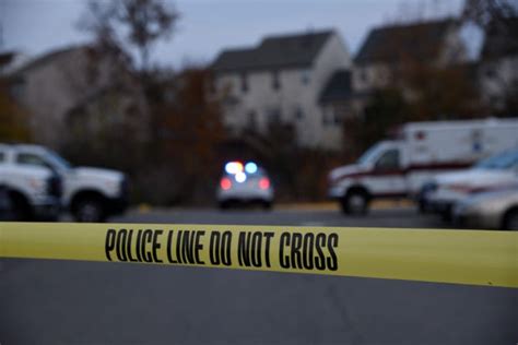 Burglary Suspect Dies After Getting Stuck Between 2 Buildings