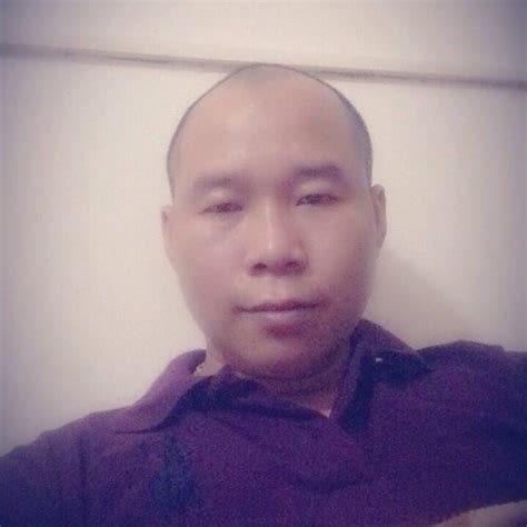Hung Hoang Medium