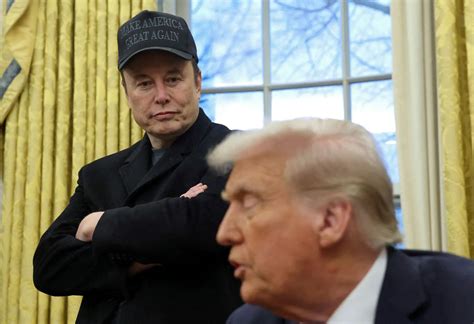Trump Aparece Beijando Os Pés De Elon Musk Em Vídeo Polêmico Veja O Hoje