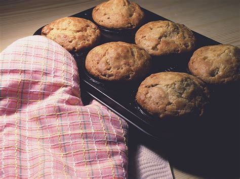 무료 이미지 장갑 요리 조리 생기게 하다 아침 식사 빵 굽기 디저트 혈액 요소 질소 머핀 구운 식품 반죽