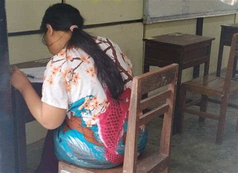 ၂၀၂၃ ခုနှစ် တက္ကသိုလ်ဝင်စာမေးပွဲ နဝမနေ့အဖြစ် စိတ်ကြိုက်မြန်မာစာ ဘာသာရပ