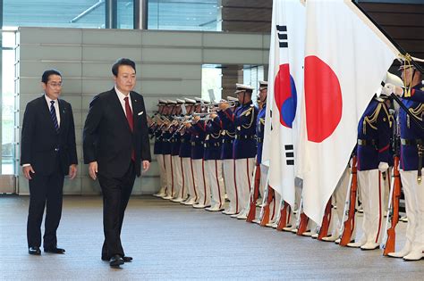 韩日首脑会谈同意重启穿梭外交加强广泛领域的交流 全球速报 澎湃新闻 The Paper