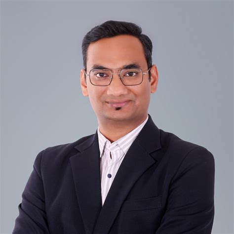 Our Managеmеnt Tеams Oriana Power