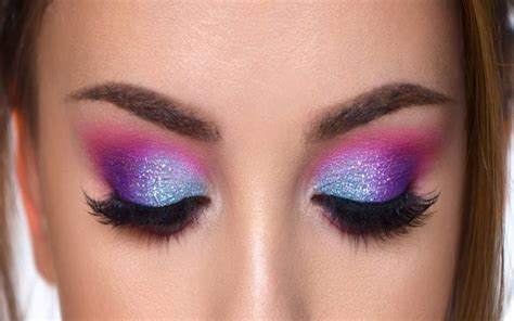 5 Steps On How To Apply Eyeshadow Step By Step For Beginners