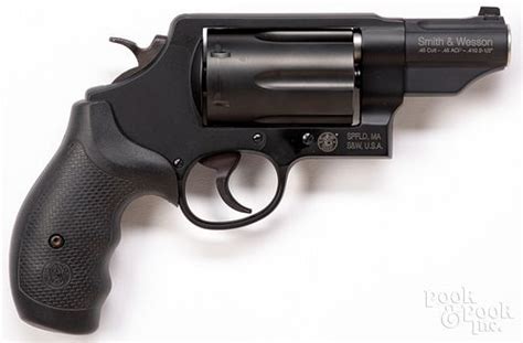 Smith And Wesson Governor Revolver Sold At Auction On 17th November