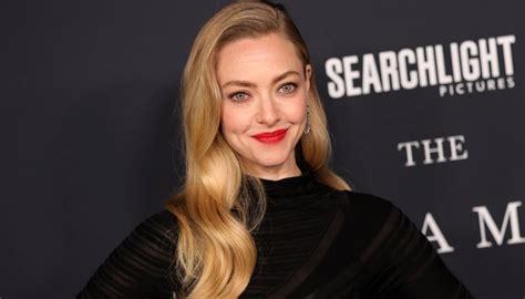 Dear John Amanda Seyfried Singing