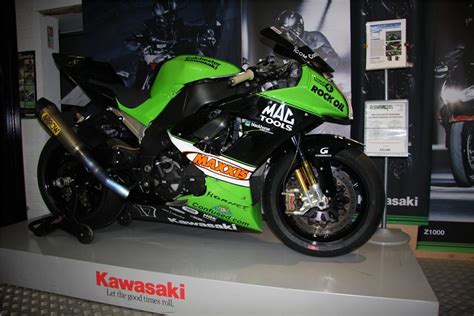 Simon Andrews Bsb Zx 10r Bike For Sale Autoevolution