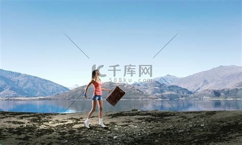搭便车旅行高清摄影大图 千库网