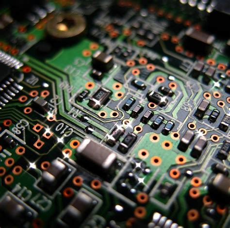 9 Electronics นายอิเล็กทรอนิกส์