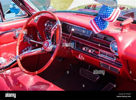 Old School Cadillac 70 80 Interior Industry Trends The Latest Trends