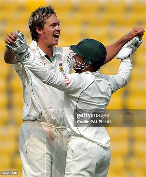 Paul Harris South African Cricketer Photos And Premium High Res