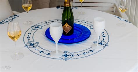 Samppanja Tuulestatemmattua