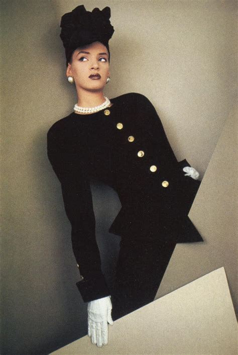 24 Stunning Photos Of Teenage Uma Thurman As A Model From The Mid 1980s