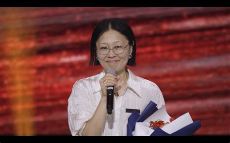 이효리 제대로 일냈다인기작 5주 연속 1위→7개국 1위 저스트 메이크업 최종 우승자는 파리 금손