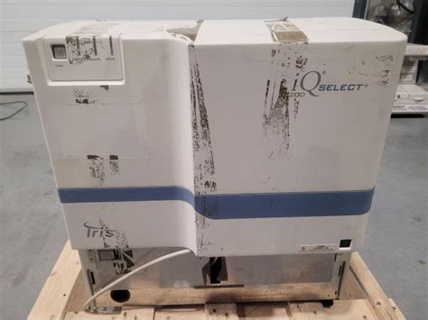 Sell Urine Analyzer Iris Iq200 Select 2009 France