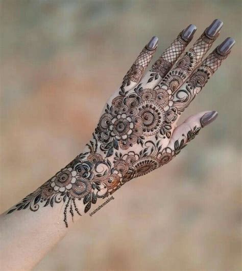 Beautiful Mehndi Designs Back Hand Mehndi Designs Mehndi Designssimple