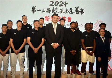 姚明全家亮相，14岁女儿身高目测超1米9明星队球员中国