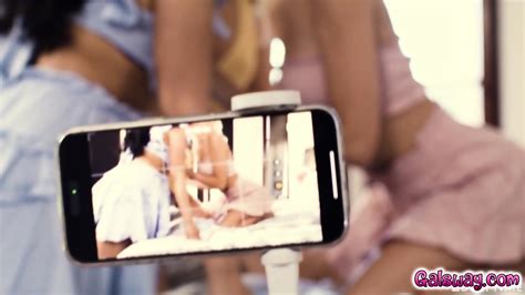 Kenna Is Cleaning Out The Drawers Of Her Spouse Eporner