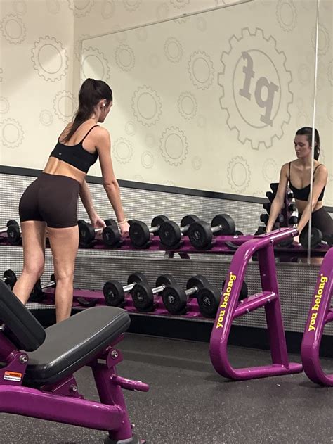 Gym Girl Bending Over In Brown Shorts Short Shorts And Volleyball Forum
