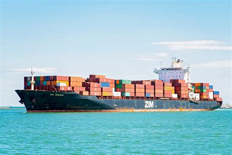 Hapag Lloyd To Buy Zim Integrated Shipping In 42b Deal Zimnyse