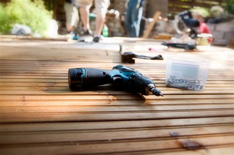 Essential Diy Deck Building Tips Upgifs Com