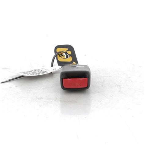 Attache Ceinture Sécurité Arrière Droit Mazda Rx 8 Ph1 F1y157720a