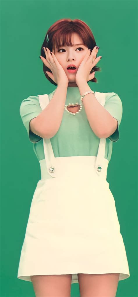 Jeongyeon Wallpaper