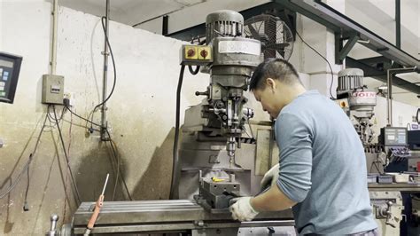 塑料模具开模注塑加工塑料制品加工热流道模具定制手机壳模具注塑 阿里巴巴