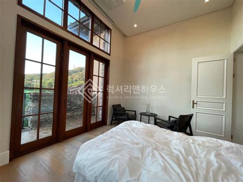 용인 골프장 내 4층 대저택 자연속 럭셔리 엔틱한 호화 별장 골프빌리지 타운하우스단독형