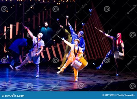 Performers Skipping Rope At Cirque Du Soleil S Show Quidam Editorial