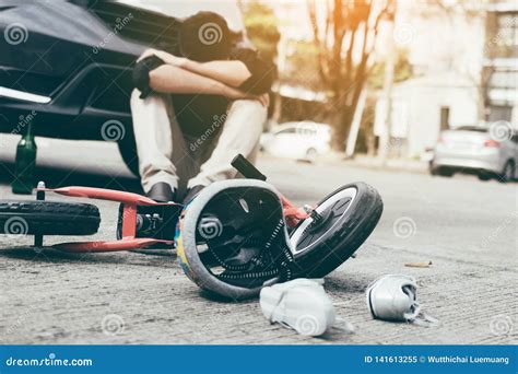 Accident That Occurred Man Who Drank Alcohol And Drunk Stress With