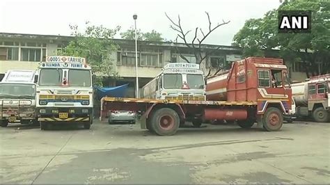 Truck Transporters Strike Begins People May Face This Problems देशभर