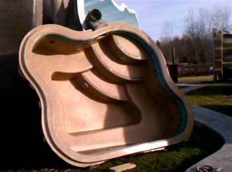 Widespread Fiberglass Pool Issues Pools Ideas Top 5 Problems