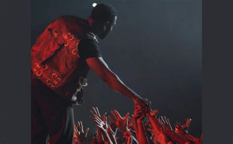 Tayc Accusé De Manquer De Respect Aux Musulmans Dans Son Dernier Clip Il Est Obligé De Sexcuser