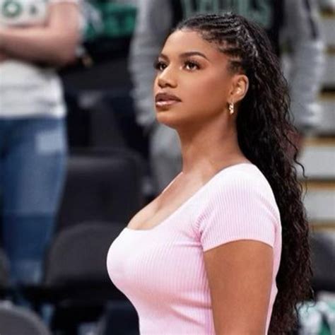 Taylor Rooks Turns Heads With Her Nba All Star Weekend Outfit The Spun