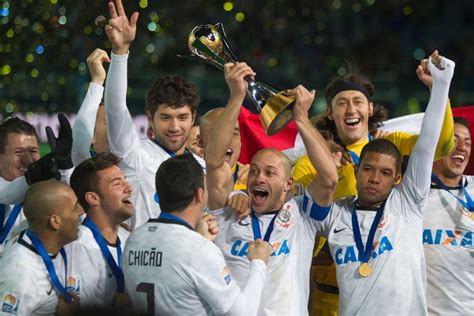 Pré Venda Coletiva Livro 2012 O Ano Eterno Corinthians BicampeÃo